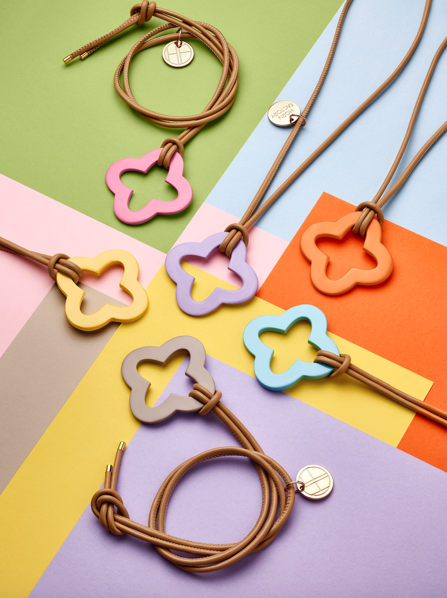 VICKY KNOT (pastell blue) – HORN FACTORY